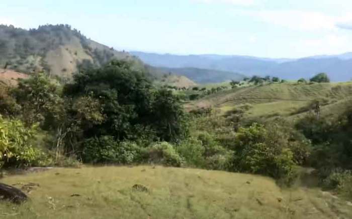 Tempat Wisata Terbaik Di Kabupaten Enrekang, Pesona Alam Yang Memikat - PULUNG.NET