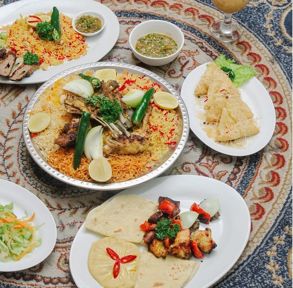 Jelajahi Restoran Arab Terbaik Di Bandung Untuk Cita Rasa Timur Tengah ...